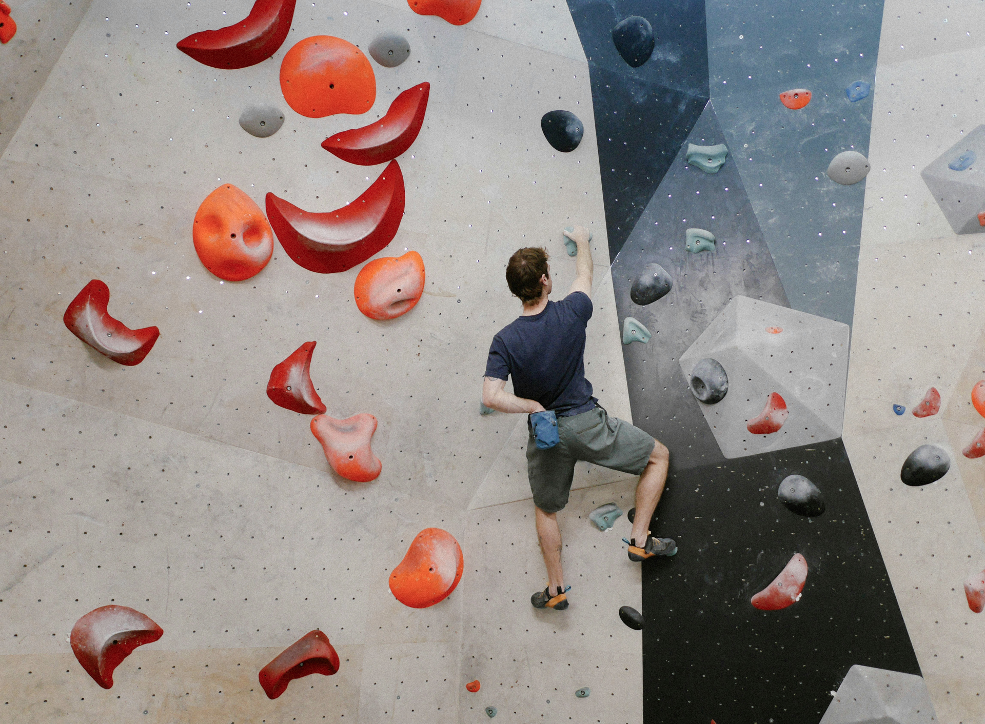 Bouldering | The Phoenix